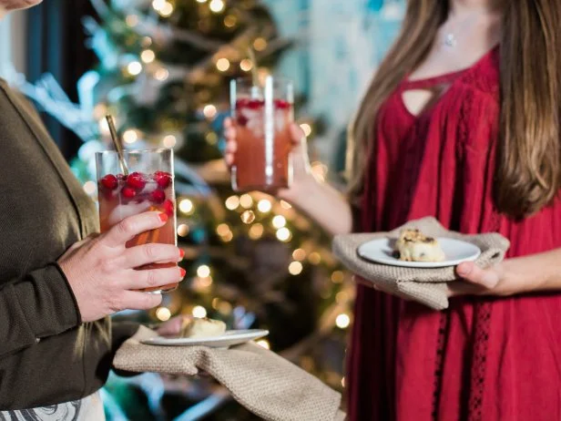What Type of Holiday Party Should You Host? | HGTV