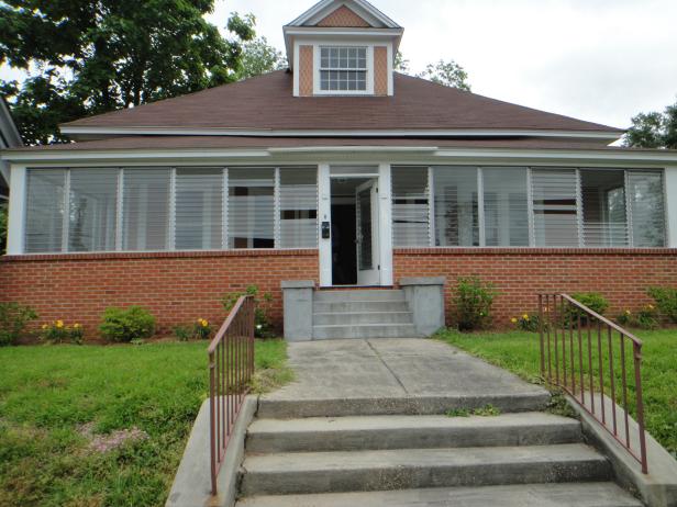 Home Town: Old Home Love, Small Town Living | Home Town | HGTV