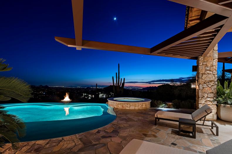 Breathtaking Desert Hideaway | Tor Stuart (Barstad) | HGTV