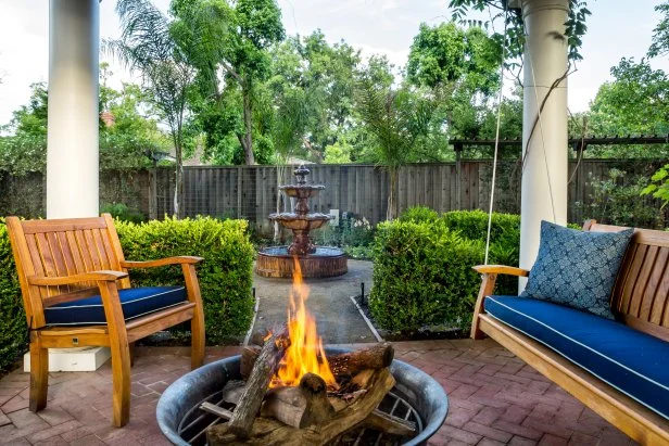 60 Fire Pit Ideas and DIYs | HGTV