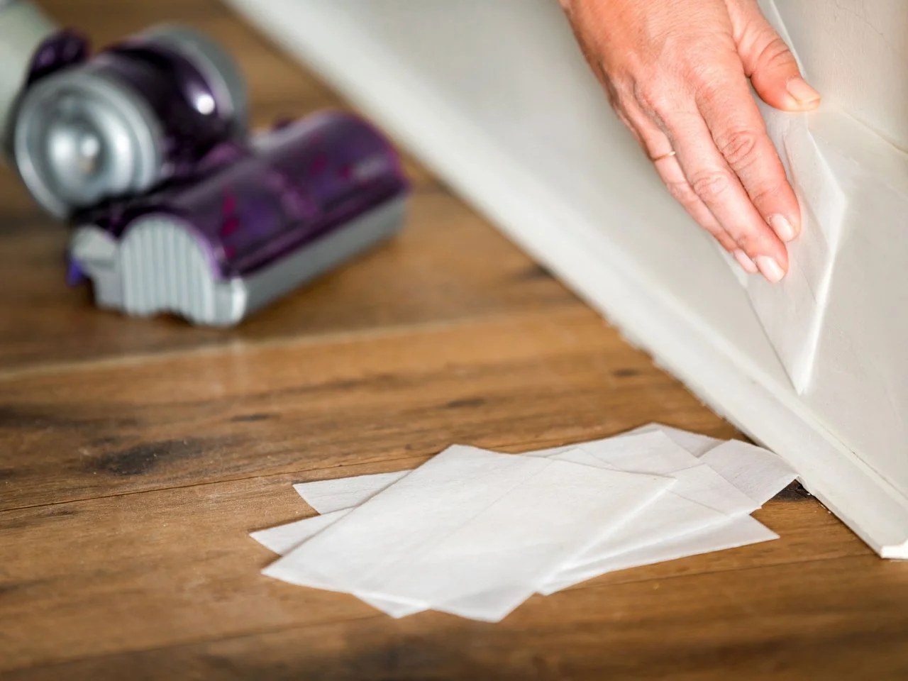 Baseboard Vacuum How To Clean Baseboards Without Pain — Microfiber