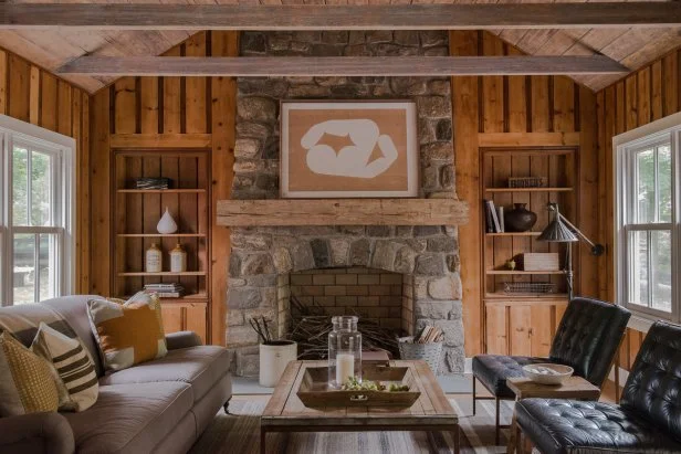 See This Farm Caretaker's Cottage Turned Cozy Getaway | HGTV