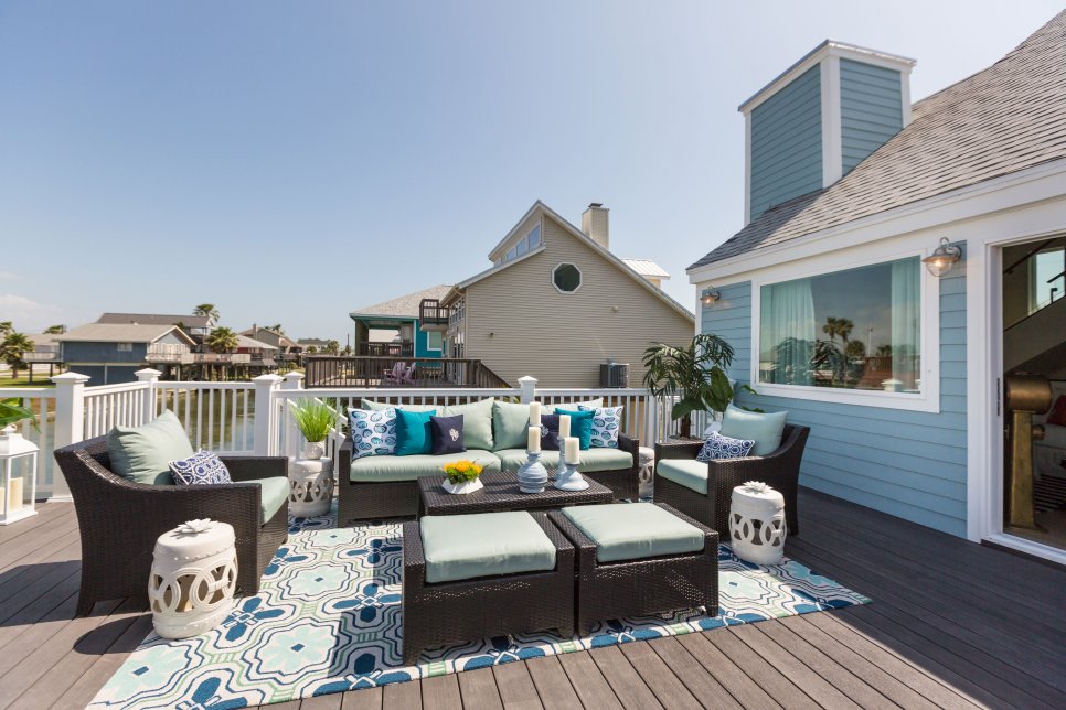 How to Paint a Deck | HGTV