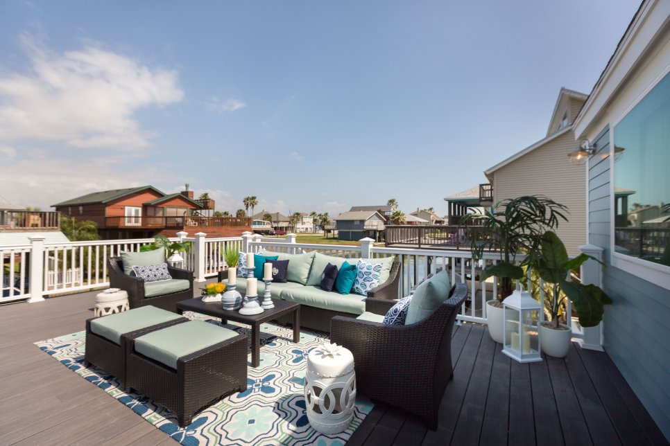 How to Paint a Deck | HGTV