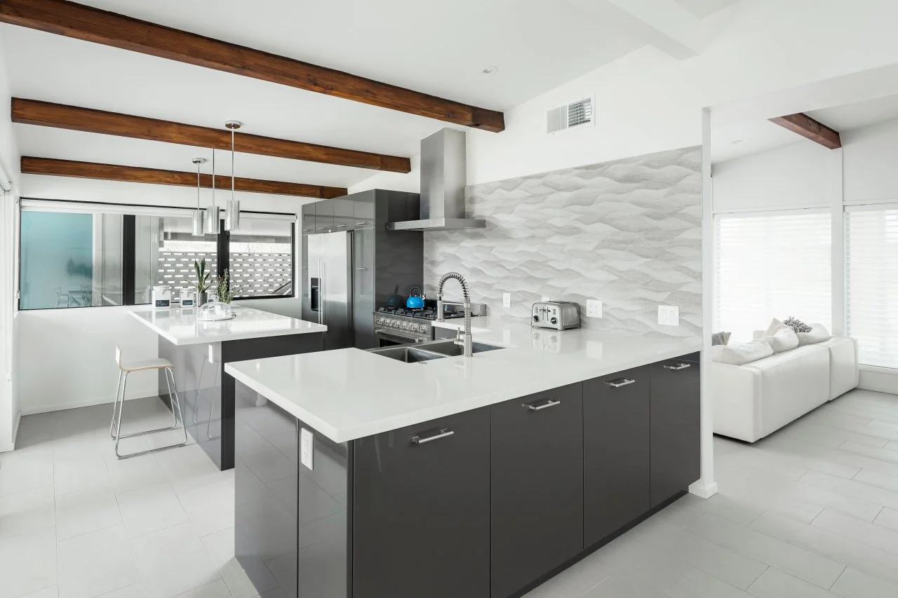 Hgtv Gray Kitchen Cabinets Kitchen Dreams Vs. Reality: How HGTV