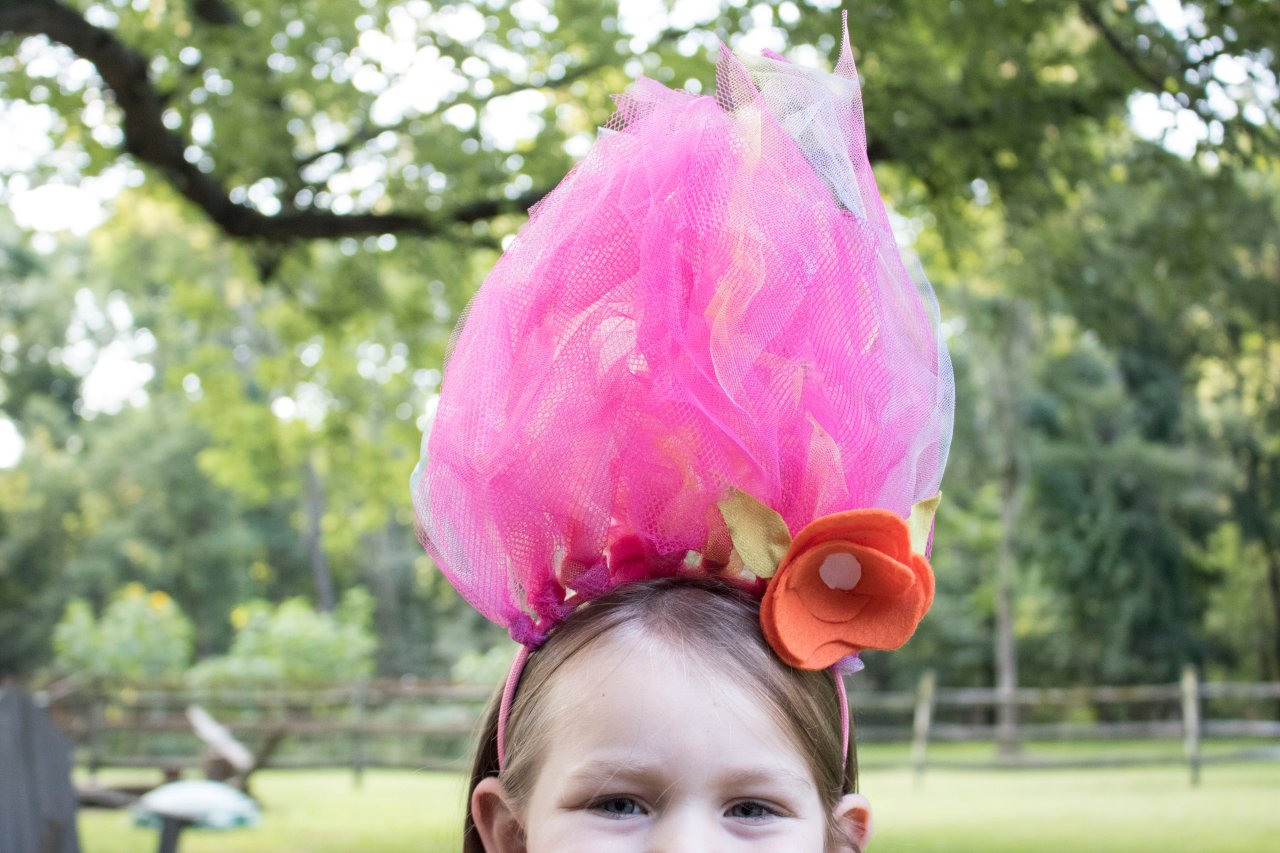 How to Make a No-Sew Troll Hair Headband | HGTV
