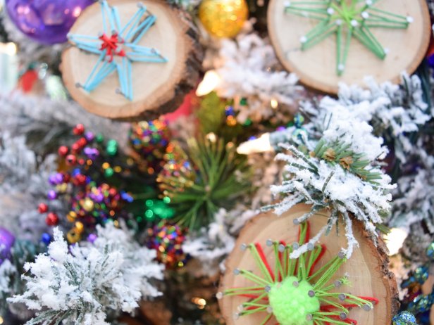 Christmas Kids' Craft: Make Easy DIY String Art Ornaments | HGTV