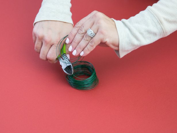 5 Decorative Uses for Free Christmas Tree Clippings | HGTV