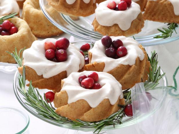 Recipe for Mini Rum Bundt Cakes with Butter-Rum Glaze | HGTV