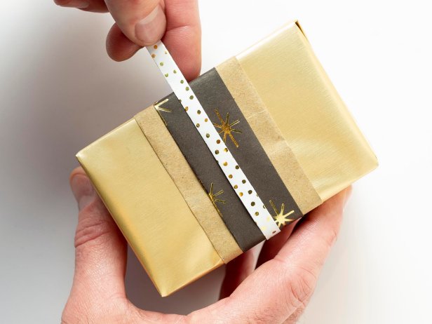 8 Designer Tricks for Gifts That Are Dressed to Impress | HGTV