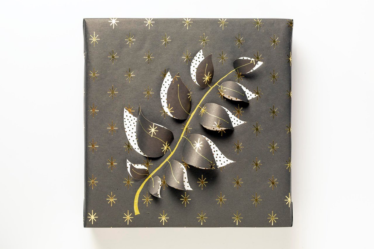 8 Designer Tricks for Gifts That Are Dressed to Impress | HGTV