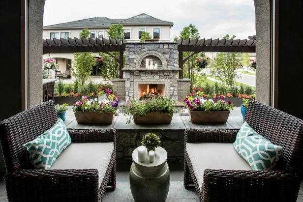 Backyard Sanctuary Outside of Denver | HGTV