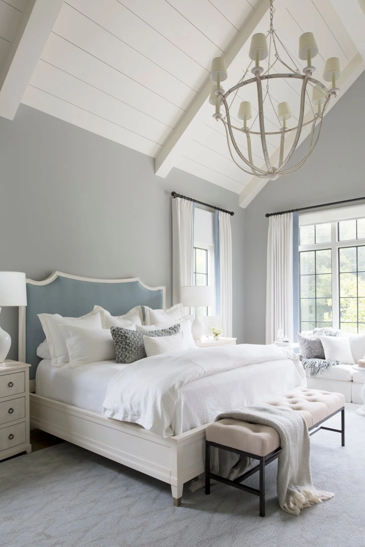 Vaulted ceiling bedroom store