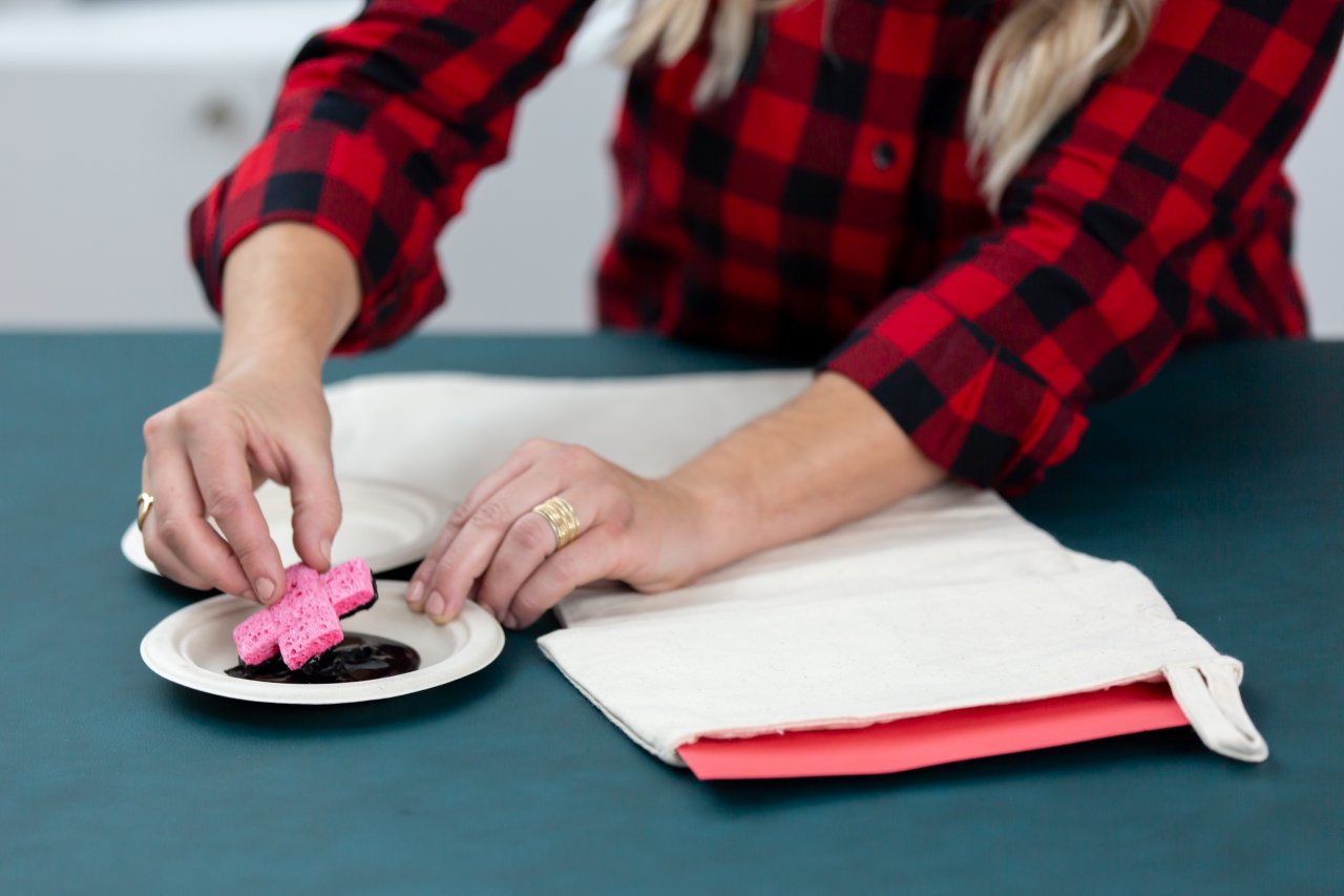 DIY Plain Canvas Stocking | 3 Easy Ways to Decorate a Stocking | HGTV