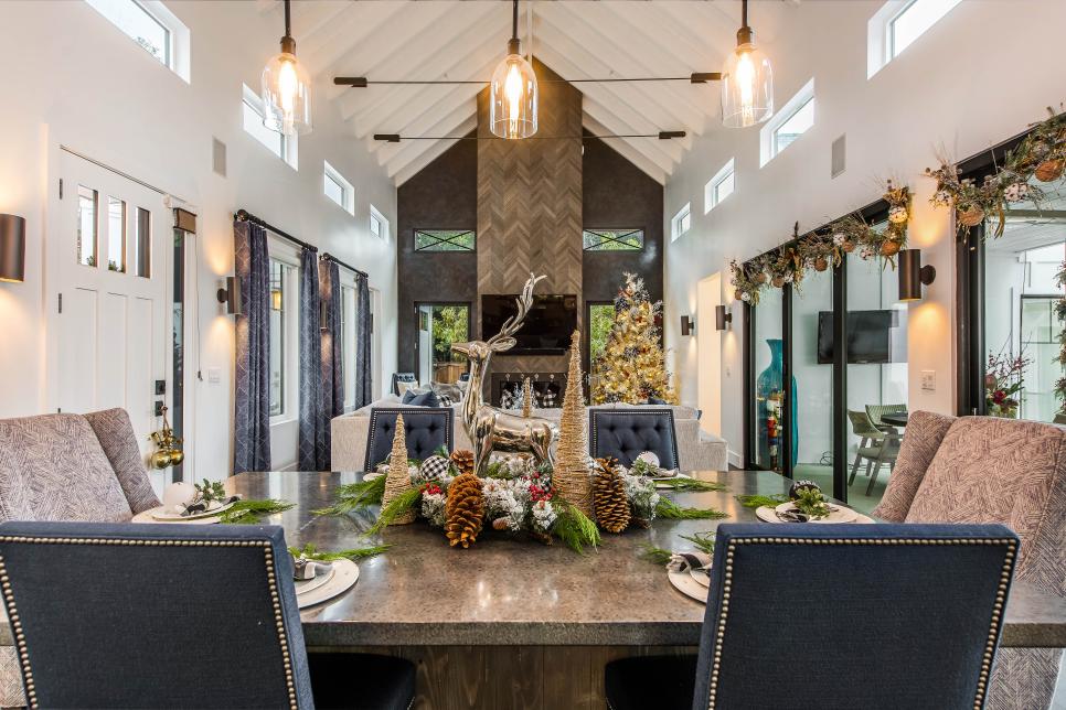 HGTV Stars' Holiday Houses | HGTV