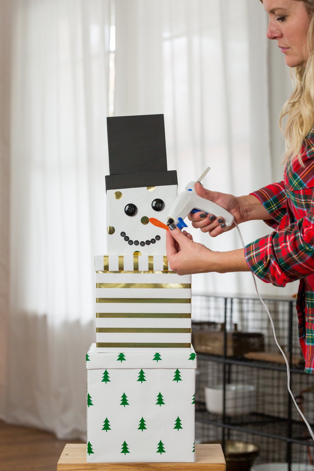 DIY Ideas for Decorating With Wrapped Christmas Boxes | HGTV