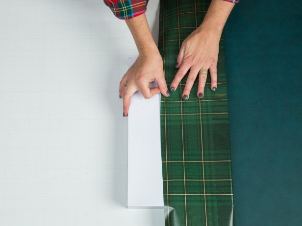 DIY Ideas for Decorating With Wrapped Christmas Boxes | HGTV