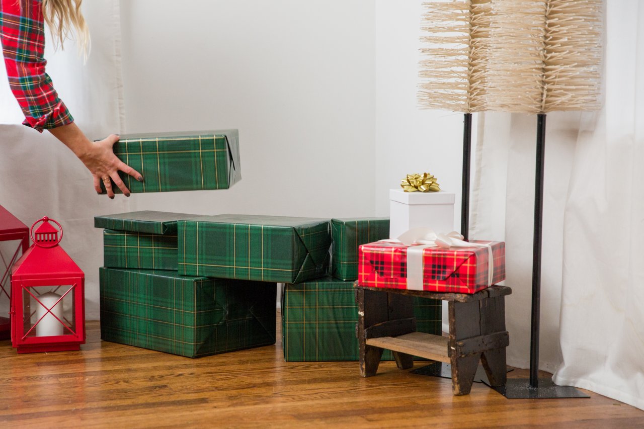 DIY Ideas for Decorating With Wrapped Christmas Boxes | HGTV