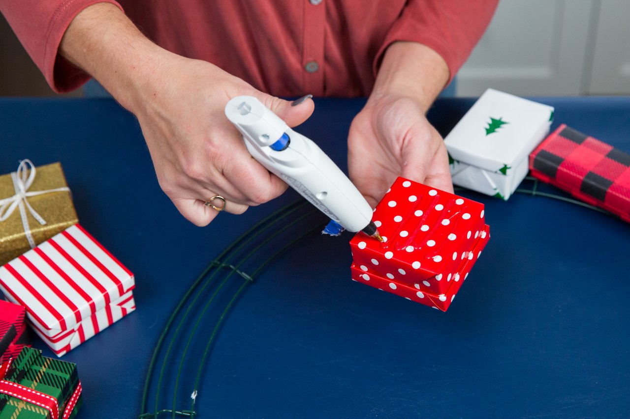 DIY Ideas for Decorating With Wrapped Christmas Boxes | HGTV