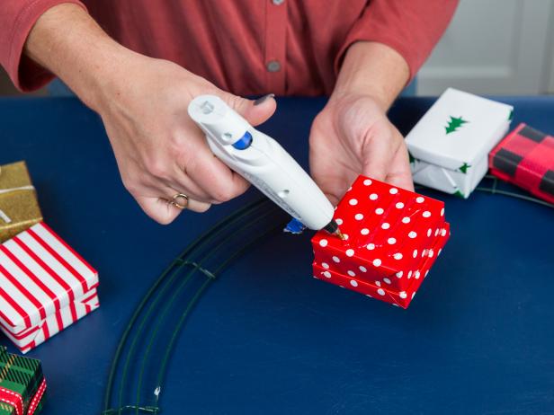 DIY Ideas for Decorating With Wrapped Christmas Boxes | HGTV