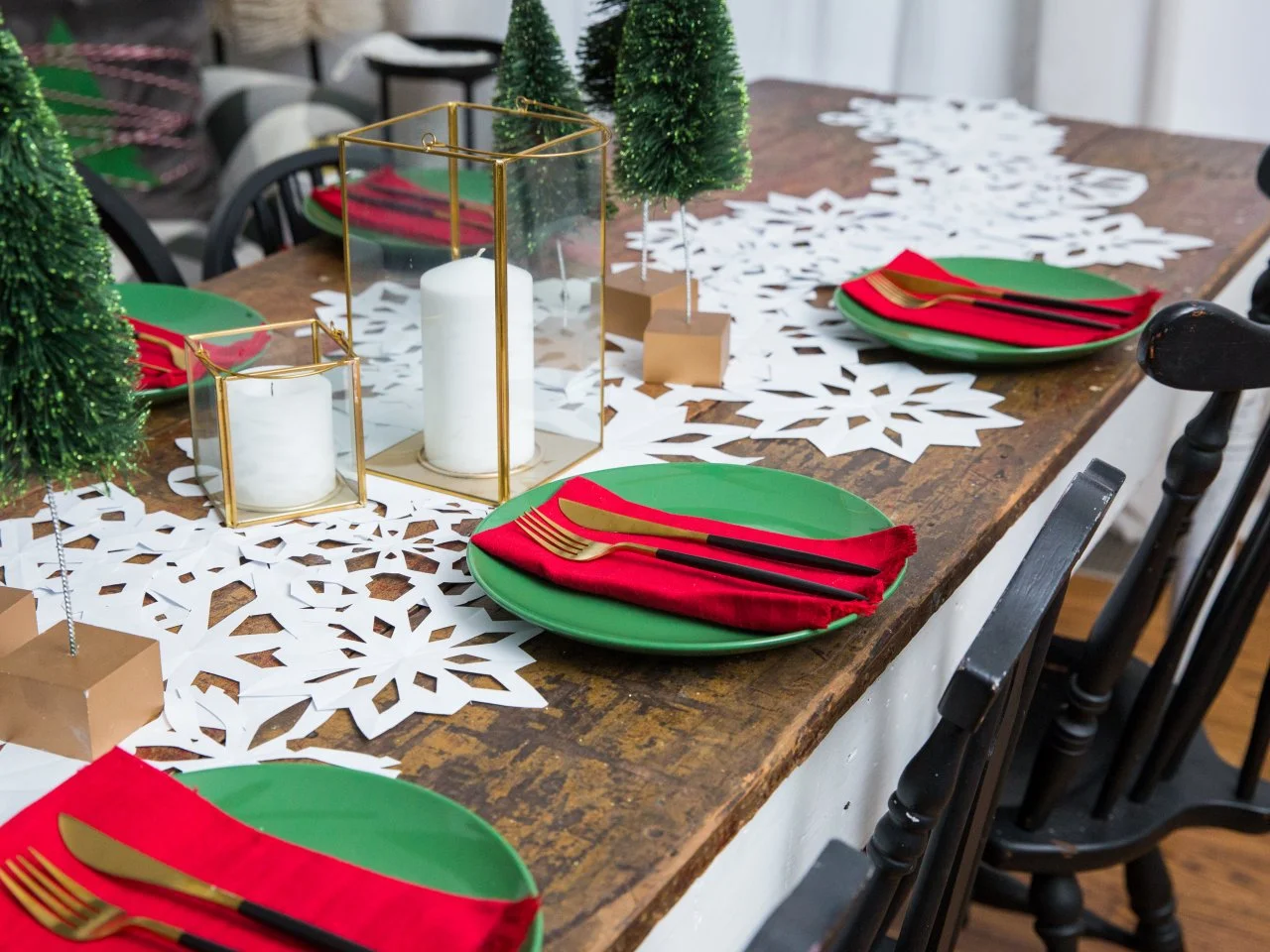 Inexpensive table runners store
