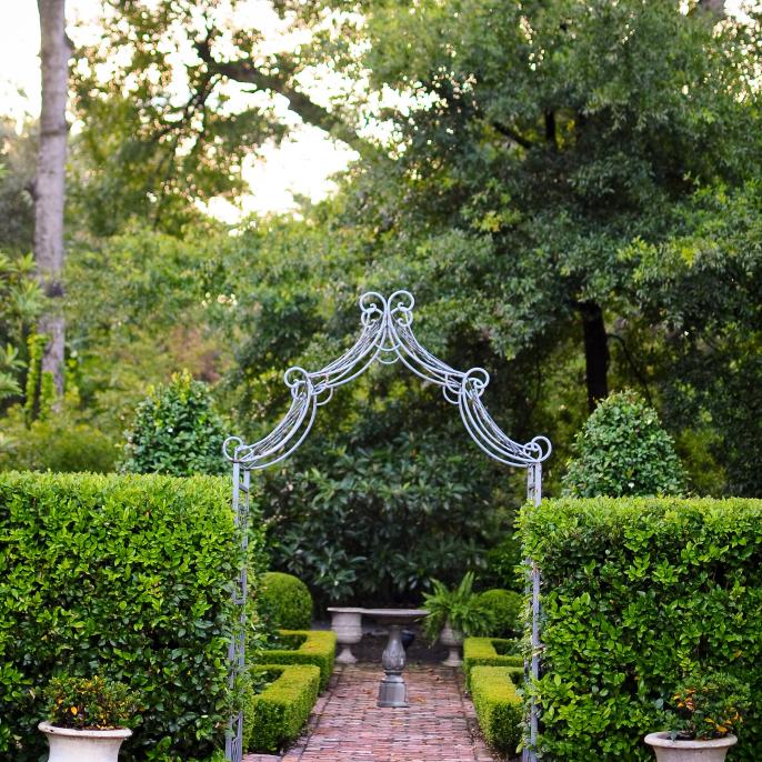 Arbor Plans & Ideas for Garden or Wedding | Topics | HGTV