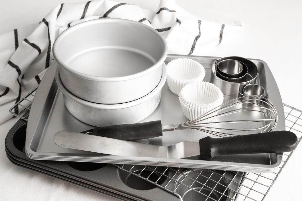 10 Baking Basics to Make You a Pastry Pro | HGTV