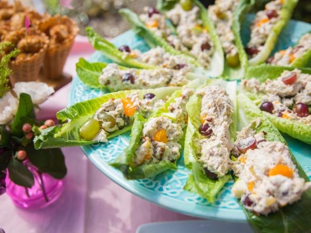 5 Easy Handheld Party Foods | HGTV