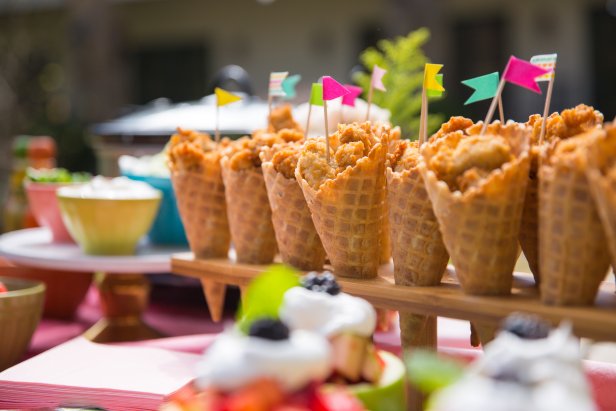 5 Easy Handheld Party Foods | HGTV