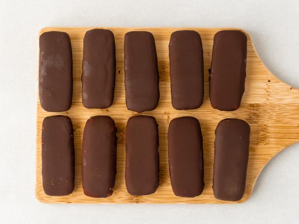 Homemade Twix® Bar | HGTV