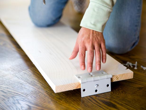 DIY Dog Ramp for the Bed | HGTV