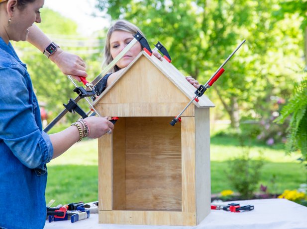 How to Build Your Own Little Free Library | HGTV