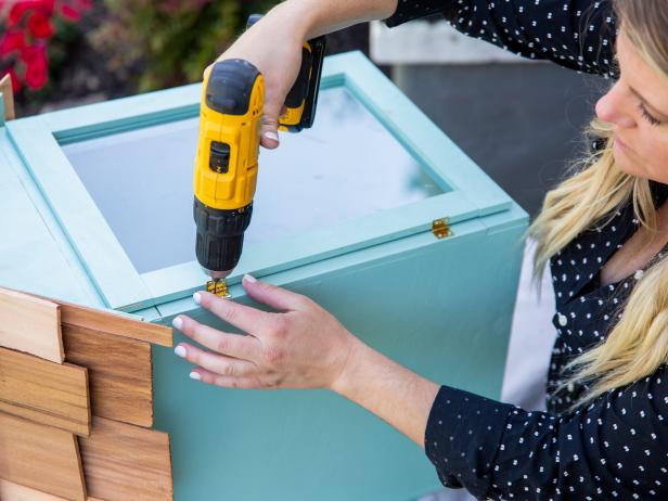 How to Build Your Own Little Free Library | HGTV