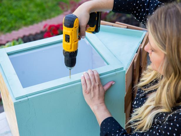 How to Build Your Own Little Free Library | HGTV