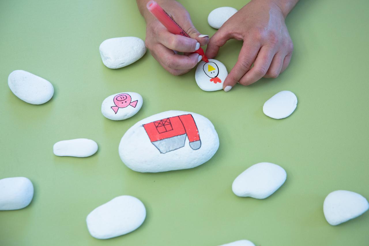 DIY Farmhouse Painted Story Rocks for Kids | HGTV