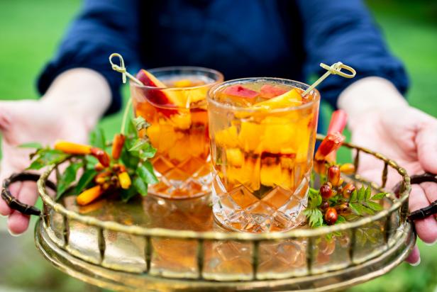 35 Summer Cocktail & Mocktail Recipes | HGTV