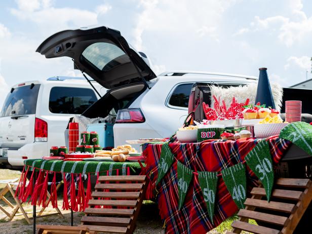 Astroturf Tailgating Decor to DIY | HGTV