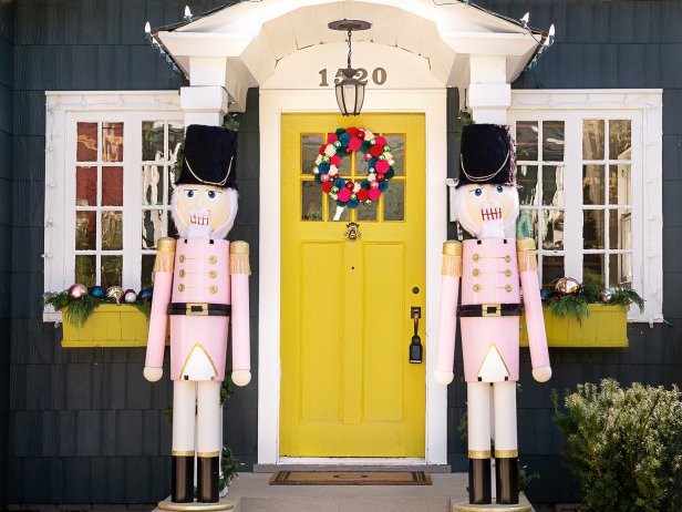 How to Make a Giant Modern Nutcracker for Your Porch | HGTV