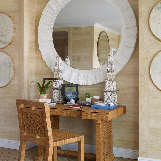 Amanda Lindroth | HGTV