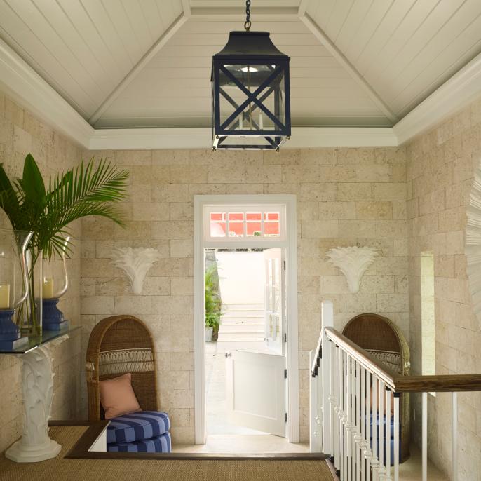 Amanda Lindroth | HGTV