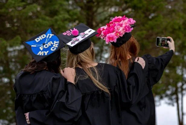 3 Graduation Cap Decorating Ideas | HGTV