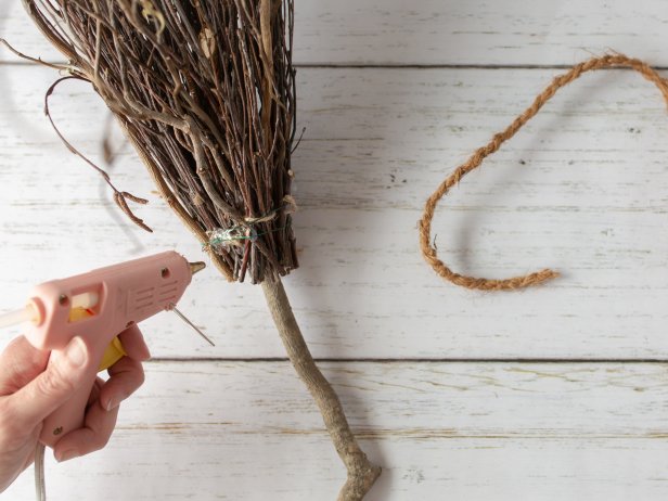 How to Make a Traditional Witch's Broom | HGTV