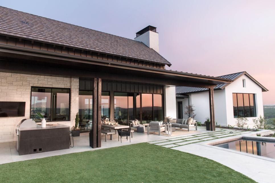 Photos | Cornerstone Architects | HGTV