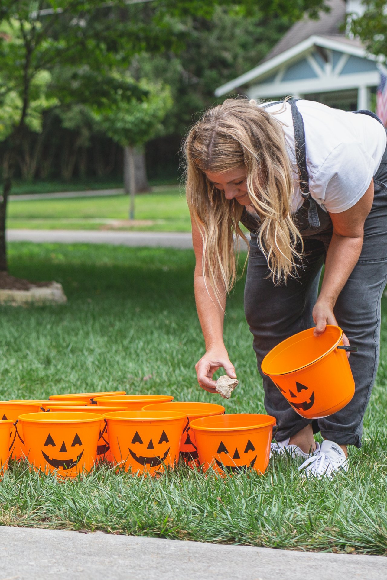 DIY Fall-Themed Outdoor Yard Games | HGTV