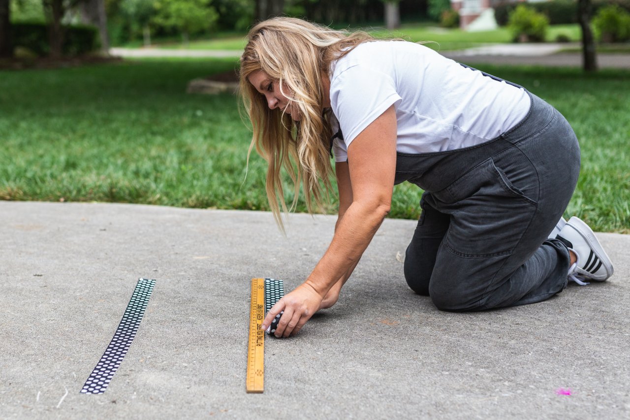 DIY Fall-Themed Outdoor Yard Games | HGTV