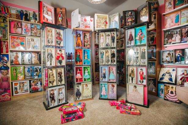 Collection Room Full of Vintage Dolls | HGTV