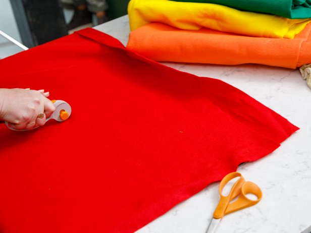 How to Create a Rainbow Christmas Tree | HGTV