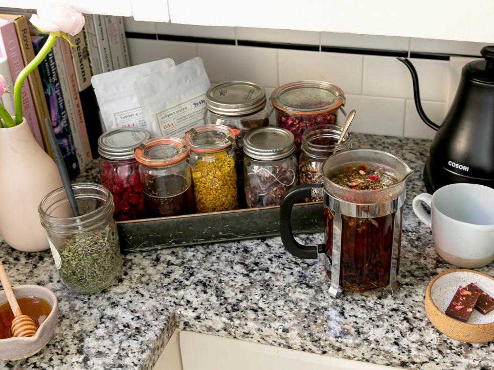 A Nutritionist's Tips for a Kitchen Organized Around Healthy Eating | HGTV