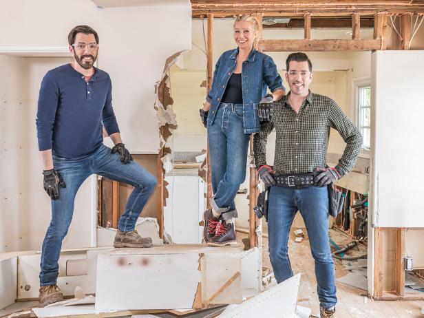 Celebrity IOU | HGTV