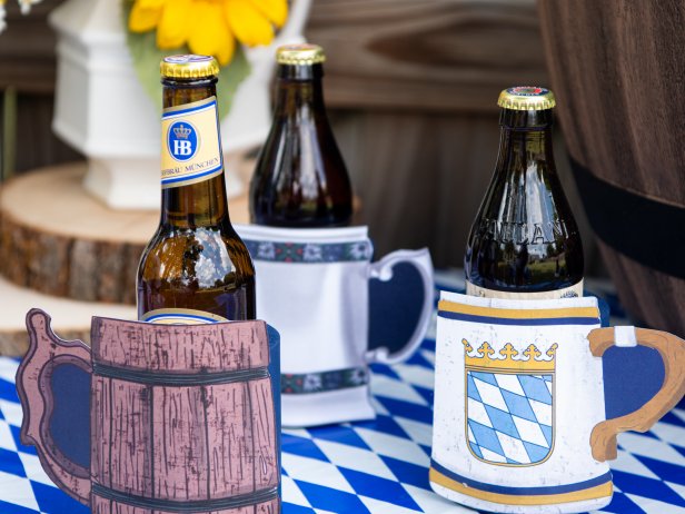 How to Set Up a Backyard Oktoberfest Party Bar | HGTV